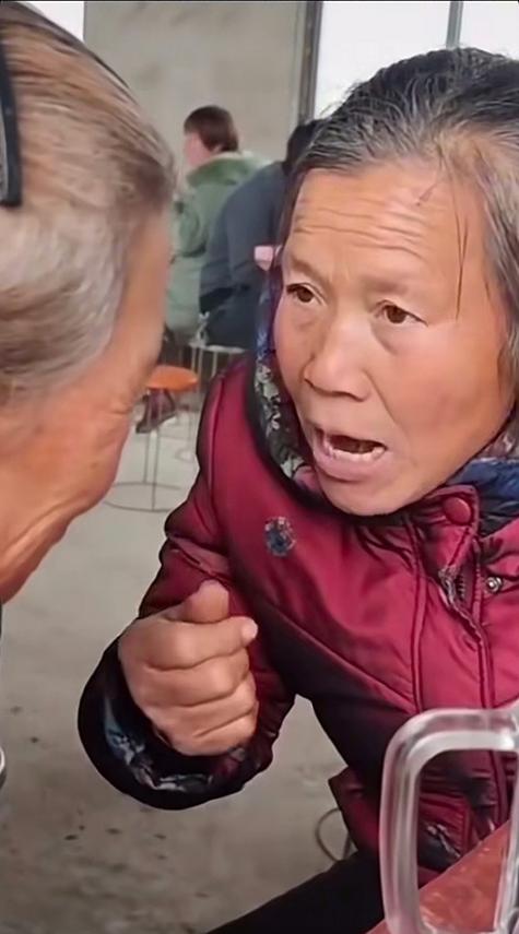 大妈表情包图片大全图标