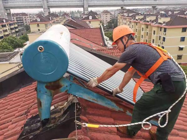 太阳能热水器拆卸全过程视频图标