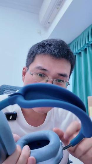 耳机摔了一下有杂音滋滋怎么办图标