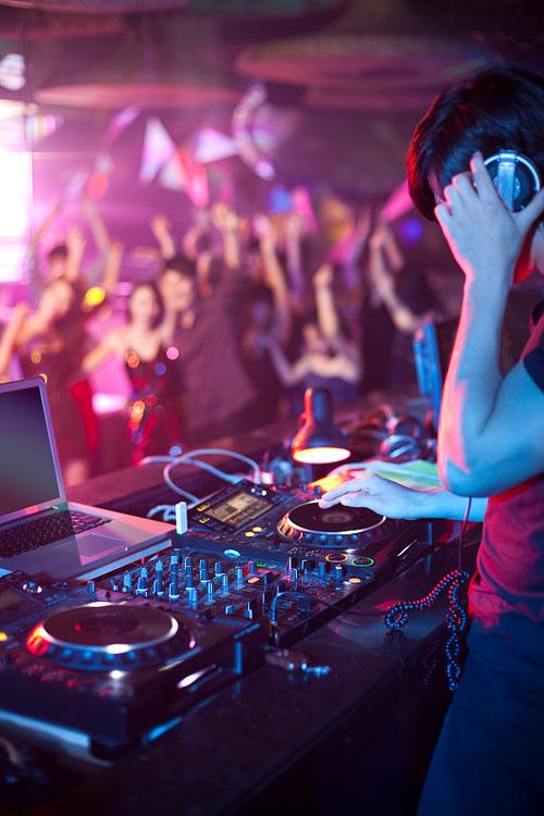 DJ打碟下载截图