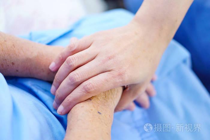 女朋友说想吐怎么回复图标
