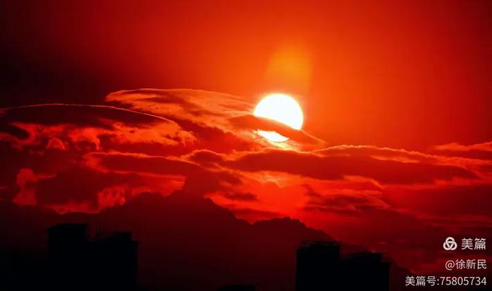 口哨东方红太阳升截图