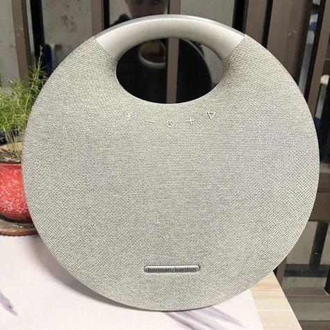 哈曼卡顿 蓝牙图标