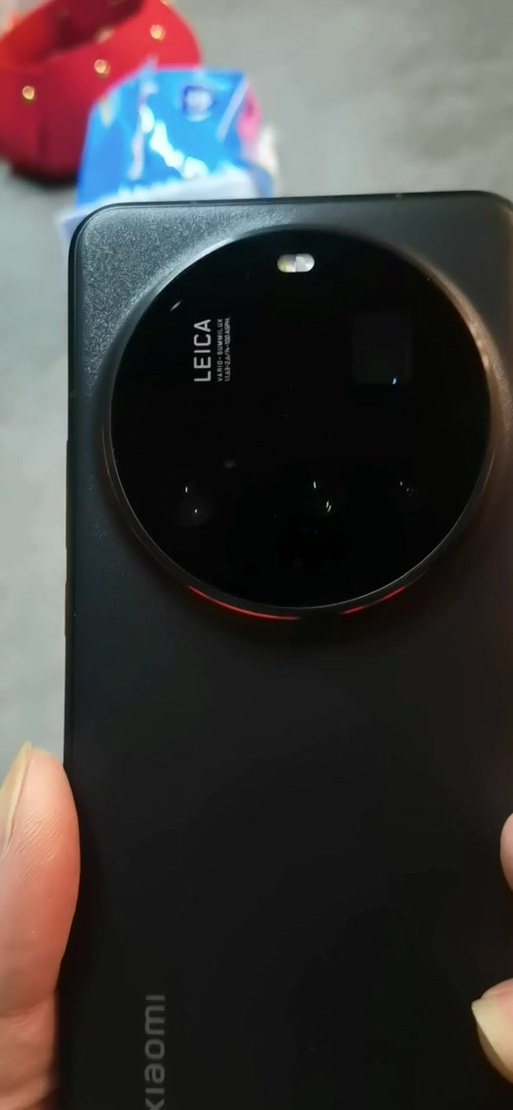 小米15卡槽孔在哪里图标