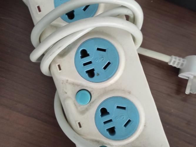 手机充电和耳机一个孔怎么办图标