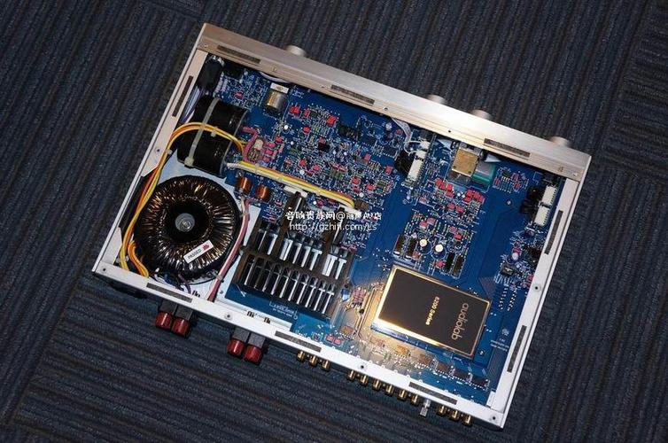 audiolab傲立8200A截图