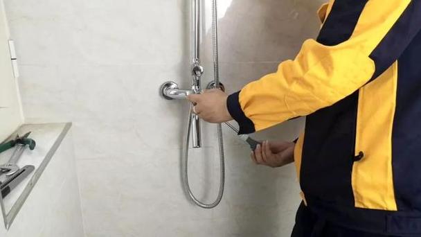 花洒的安装方法视频教程图标