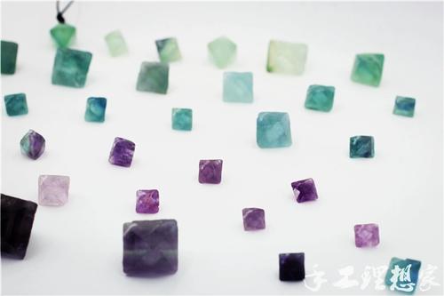 彩色萤石有没有毒