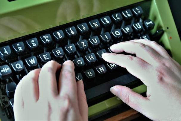 高手打字视频图标
