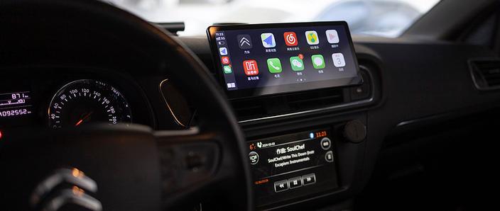 内置carplay和外置区别图标