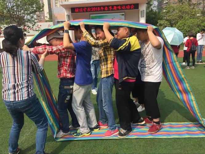 果冻人搭桥比拼截图