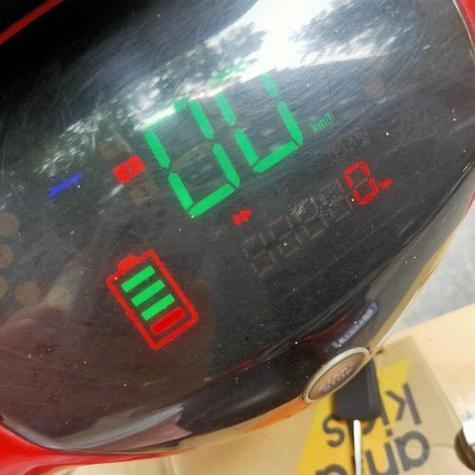 爱玛车仪表盘E4截图