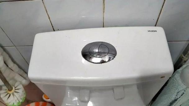 马桶水箱按钮坏了,可以换吗图标