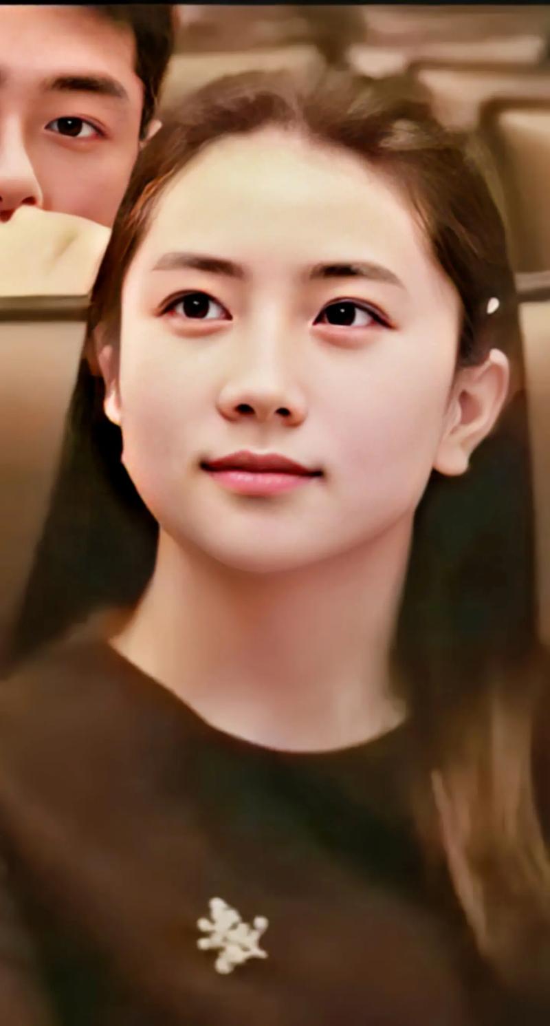 孟晚舟年轻图标