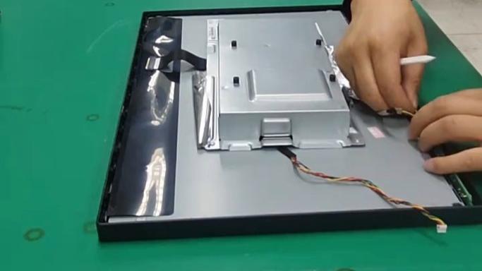 电脑大显示器换小显示器图标