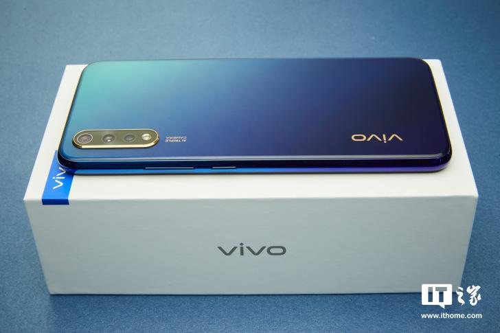vivoy7s手机长度多少厘米图标
