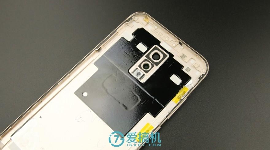 vivo手机如何拆开后盖截图