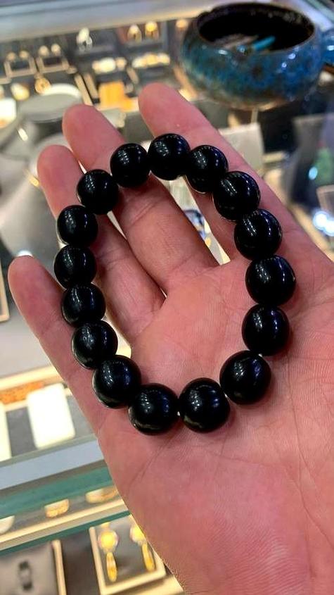 捡到佛珠是福还是祸缩略图