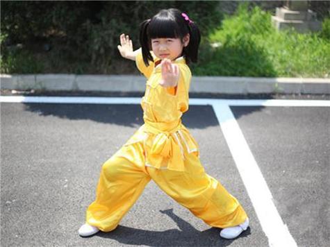 小女孩跆拳道训练的注意事项图标