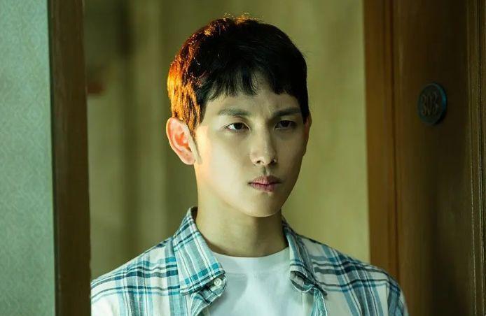 韩剧他人即地狱男主结局图标