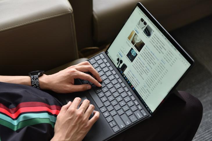 微软Surface Pro X图标