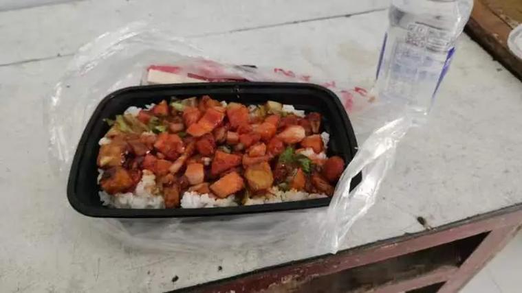 一个人做外卖图标