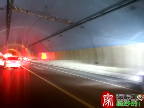 深圳地铁隧道为什么没灯图标