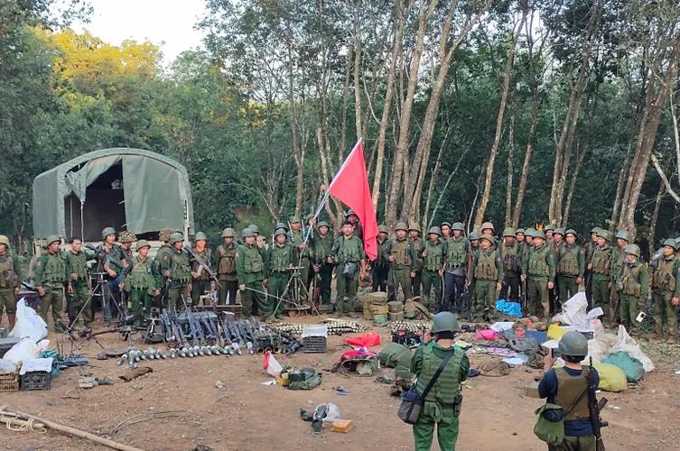 我,缅北开局,打造基地图标