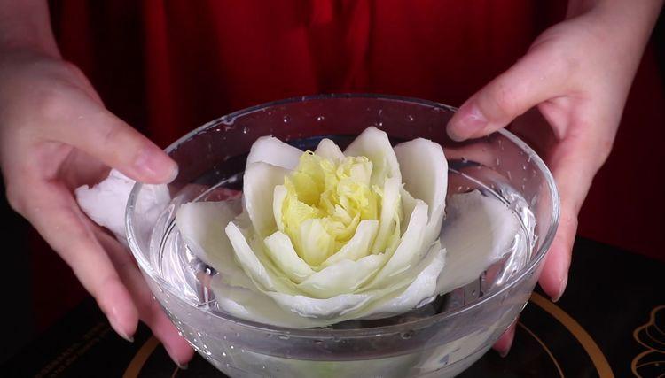 就要娇宠白莲花_(白菜蘸酱)_截图
