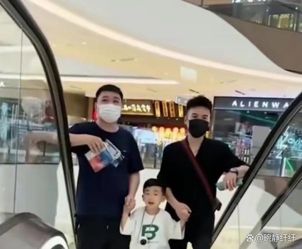 畅享90后面四个镜头怎么用