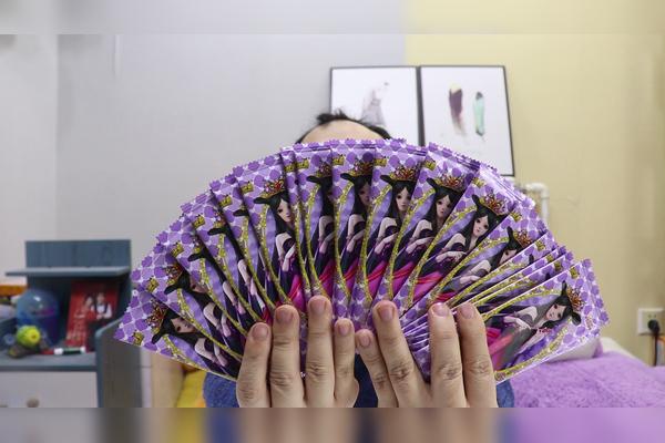 叶罗丽灵犀包21图标