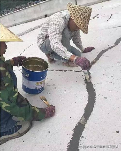 手机背后裂开了还能用吗图标