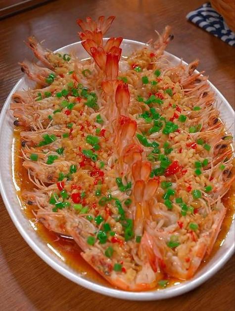 虾摆盘图片