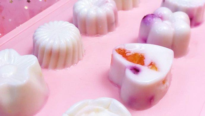 牛奶果冻图标