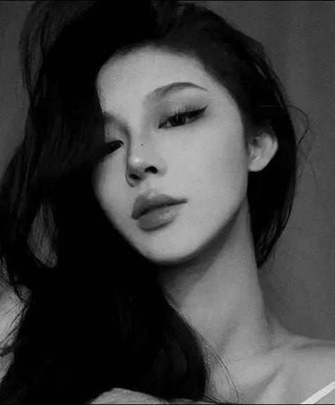 玩ins的都是什么人图标