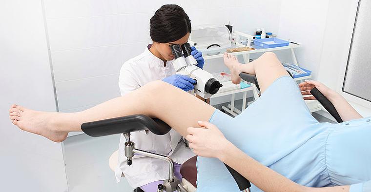 检查女性下半身图标