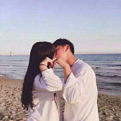情侣头像霸气恩爱两张图标