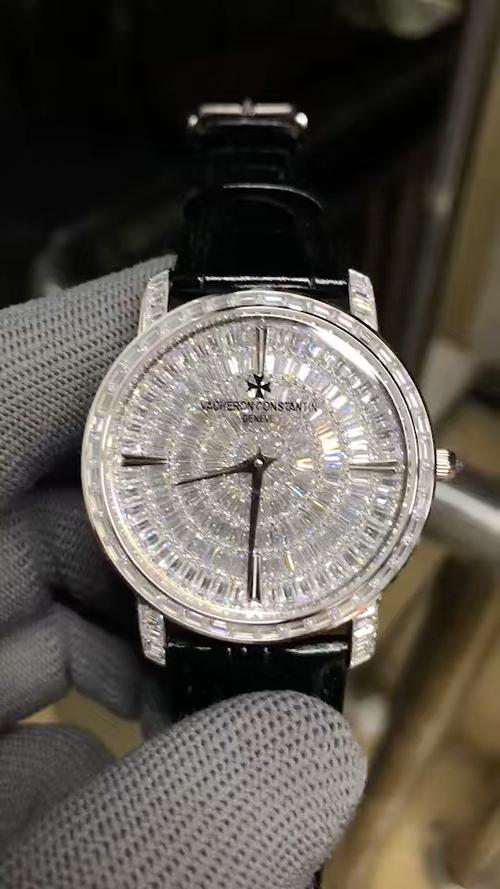 江诗丹顿满天星图标