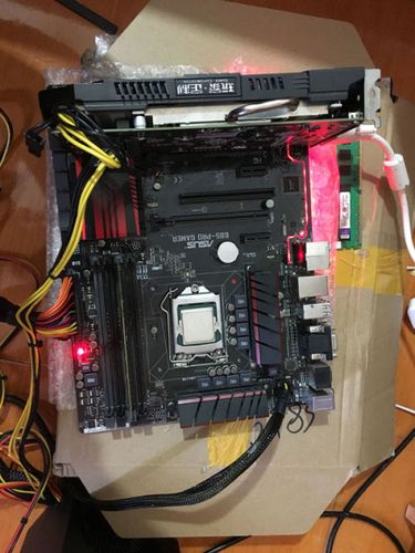 华硕主板红灯是什么意思图标