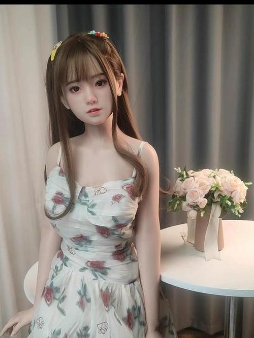 解忧实体娃娃闭眼视频截图