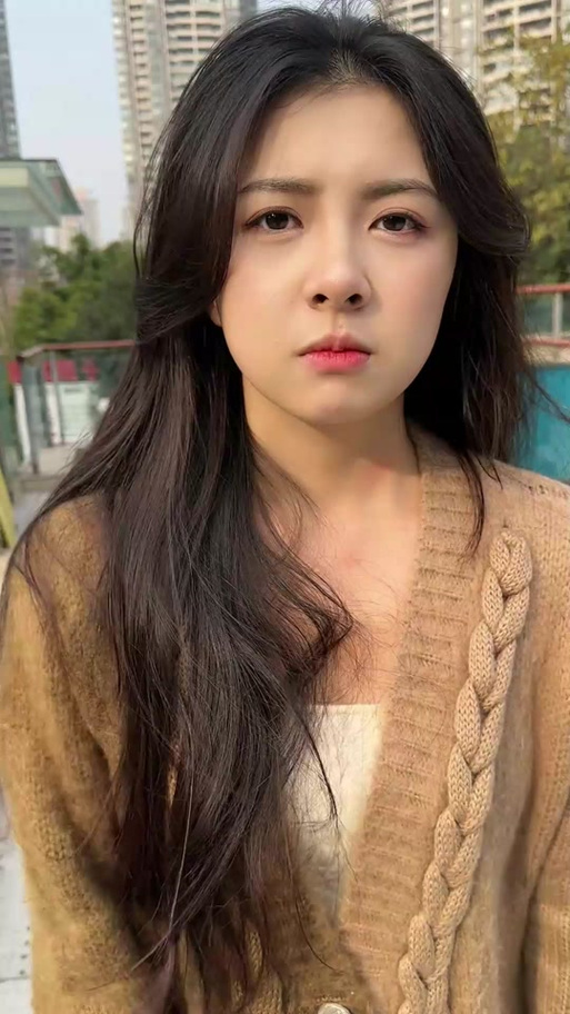 女孩伊伊还是依依好图标
