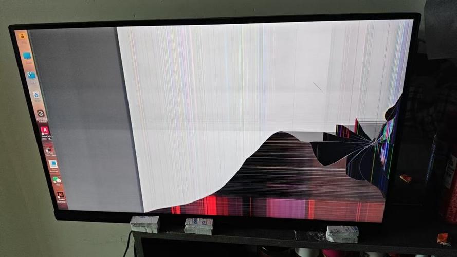 电脑显示屏内屏碎了图标