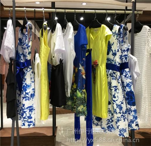 巨钻女装官网游戏截图