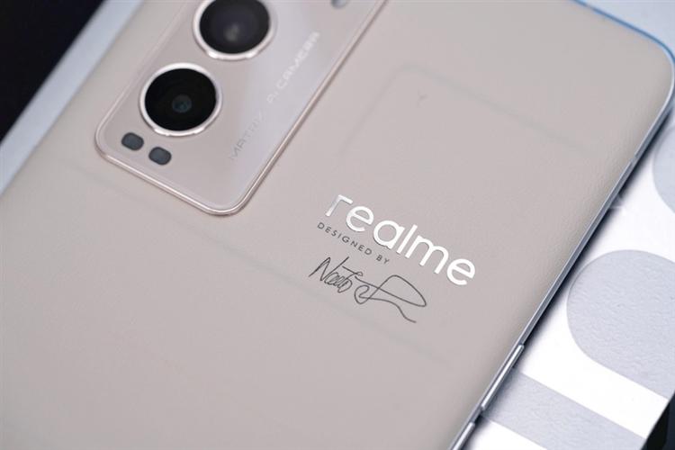 realme大师探索版图标
