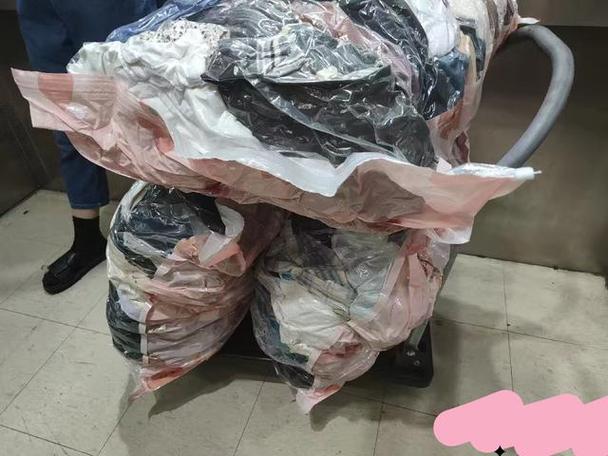 qq邮箱怎么发送压缩包文件图标