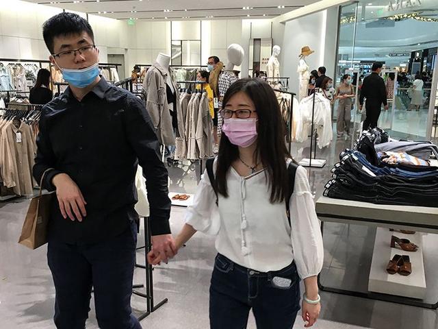 逛街的逛图标