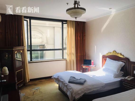 集中隔离一家三口能住一个房间吗