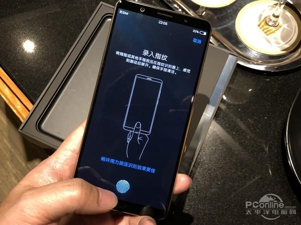 vivo手机变成两个手指才能触屏截图
