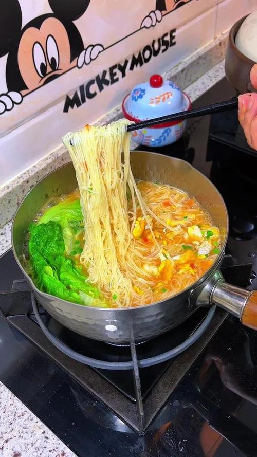 煮鸡蛋面图标
