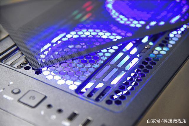 电脑开机显卡风扇很响